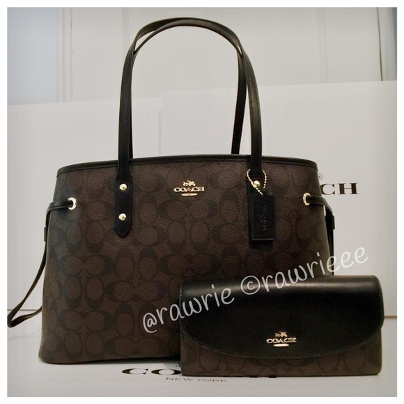 Coach | Bags | New Coach Signature Tote Matching Wallet Set | Poshmark